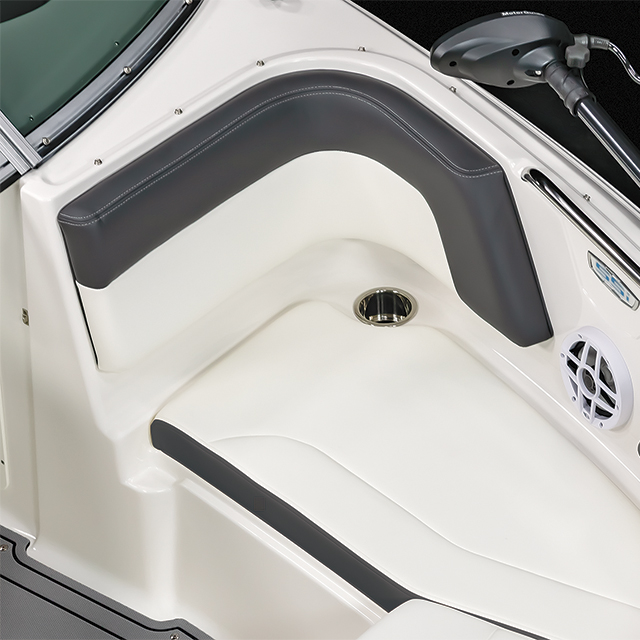 2026 Chaparral Boats 21 - Builder