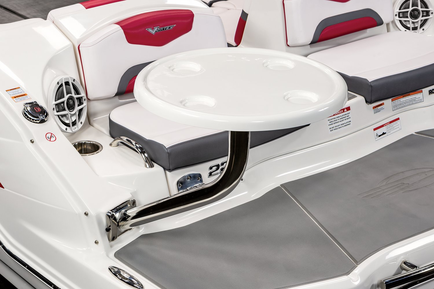 2021 223 Vortex Jet Boat - Features