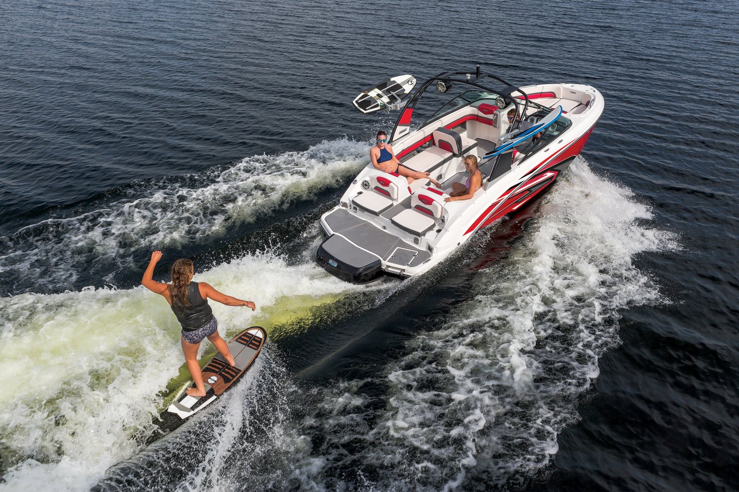2021 223 VRX Jet Boat - Features